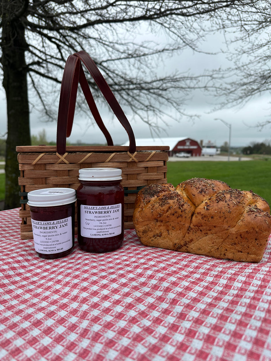 Iowa-Made Goods – Amish Country Store